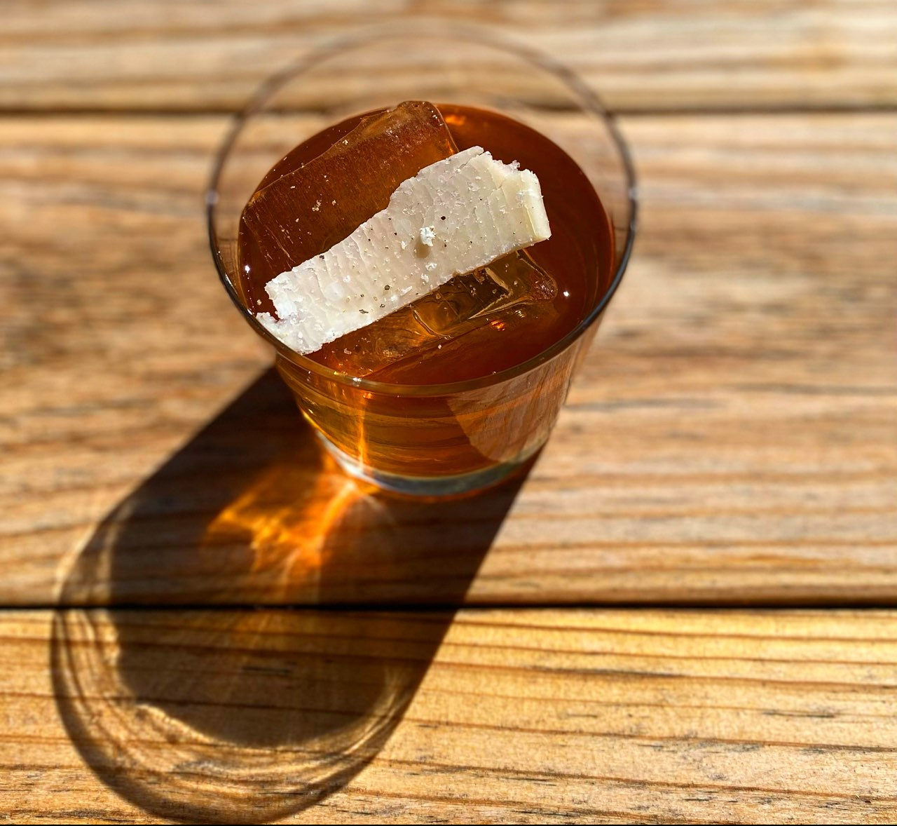 Danny Barragan: Negroni Cacio e Pepe – Salt, Sweet, Spirits.